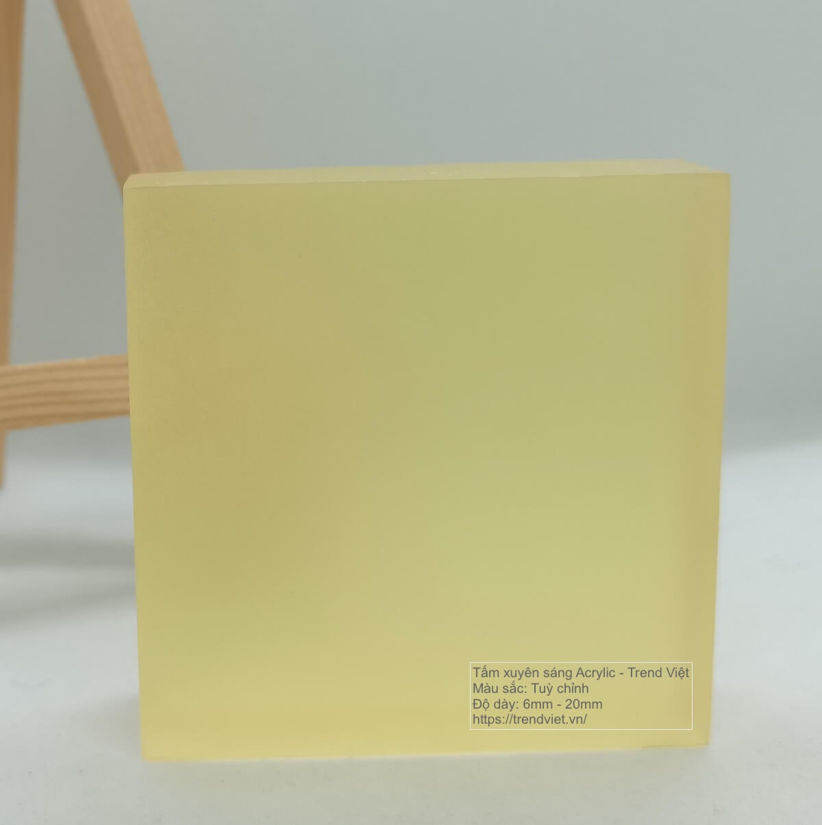 Tấm Acrylic xuyên sáng Trend Viet yellow 2 - TRENDVIET.VN